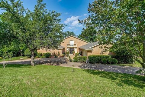 604 Candlewood Rd, Fort Worth, TX 76103 | 36 Photos | MLS #20330807 ...