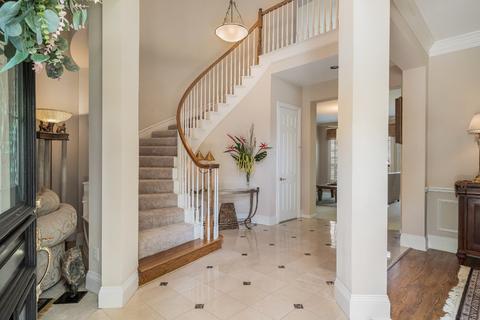7416 Marigold Dr, Irving, TX 75063 | 40 Photos | MLS #20341366 - Movoto