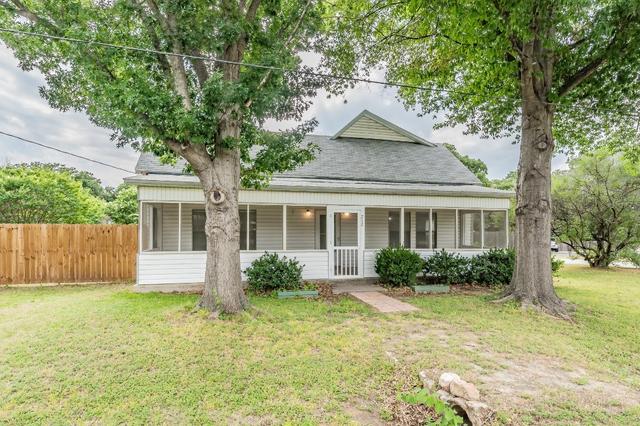 546 S Hitt St, Boyd, TX 76023 | 40 Photos - Movoto