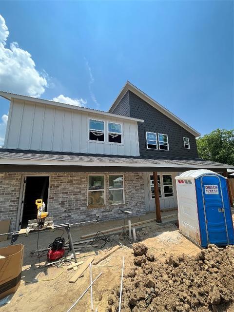 5816 Grayson St, Fort Worth, TX 76119 | 22 Photos | MLS #20350215 - Movoto