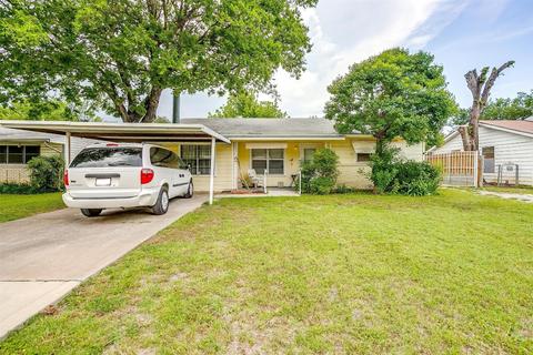 712 N Ray St, Alvarado, TX 76009 | 35 Photos | MLS #20353997 - Movoto