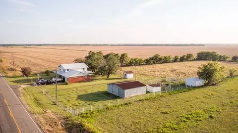 2270 S Fm 1743, Windom, TX 75492 | 40 Photos - Movoto