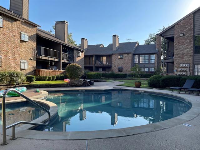 15151 Berry Trail Trl #806, Dallas, TX 75248 | 18 Photos - Movoto