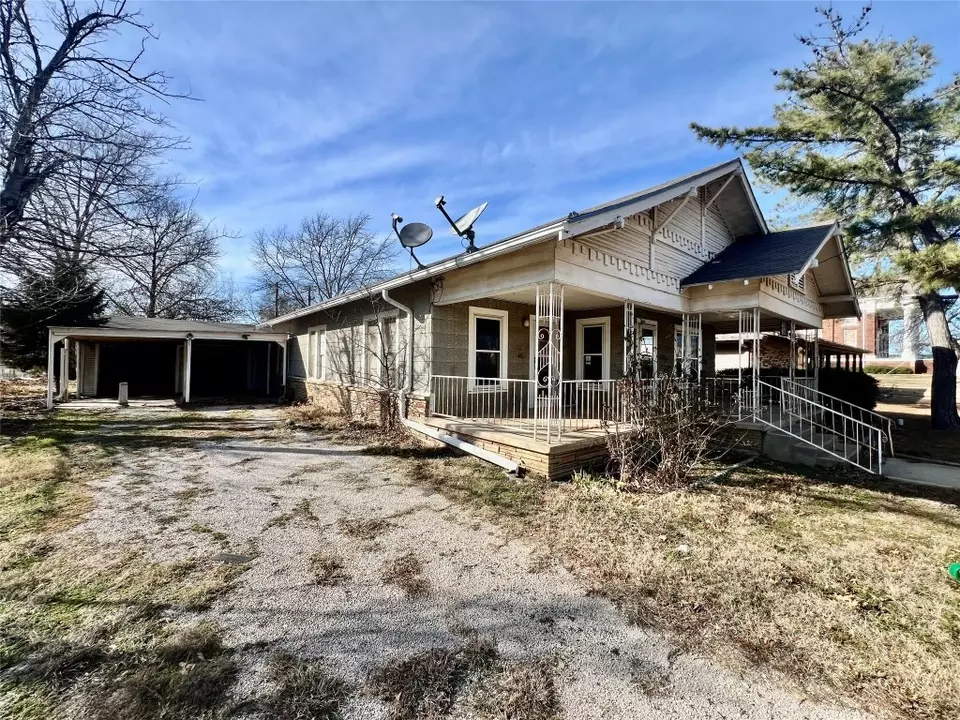 403 S Daugherty Ave, Eastland, TX 76448 | 38 Photos - Movoto