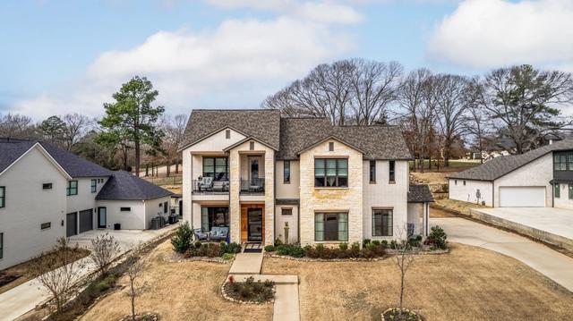 2428 Bellview, Tyler, TX 75709 | 38 Photos - Movoto