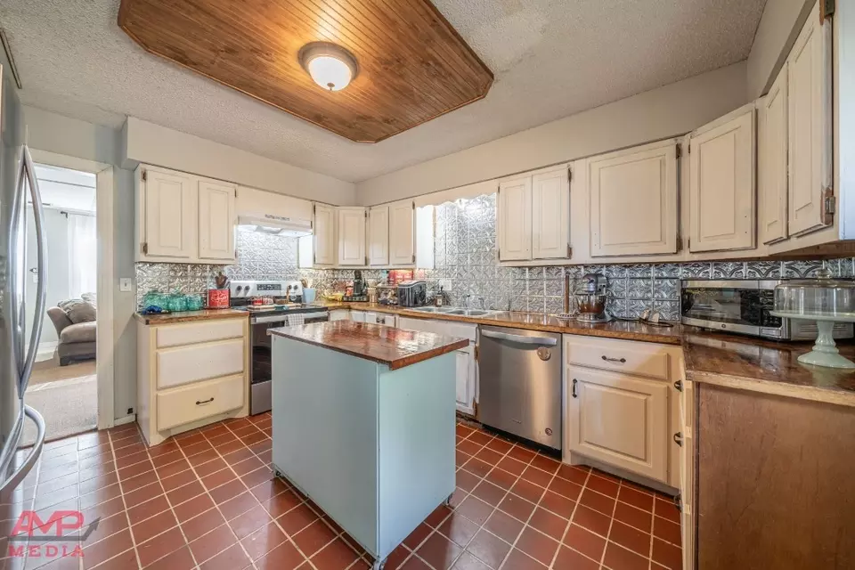 609 Willard Ave, Spur, TX 79370 | 23 Photos - Movoto