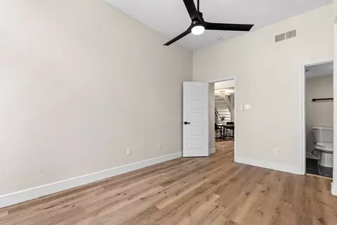 3402 Country Club Dr W #253, Irving, TX 75038 | 38 Photos - Movoto