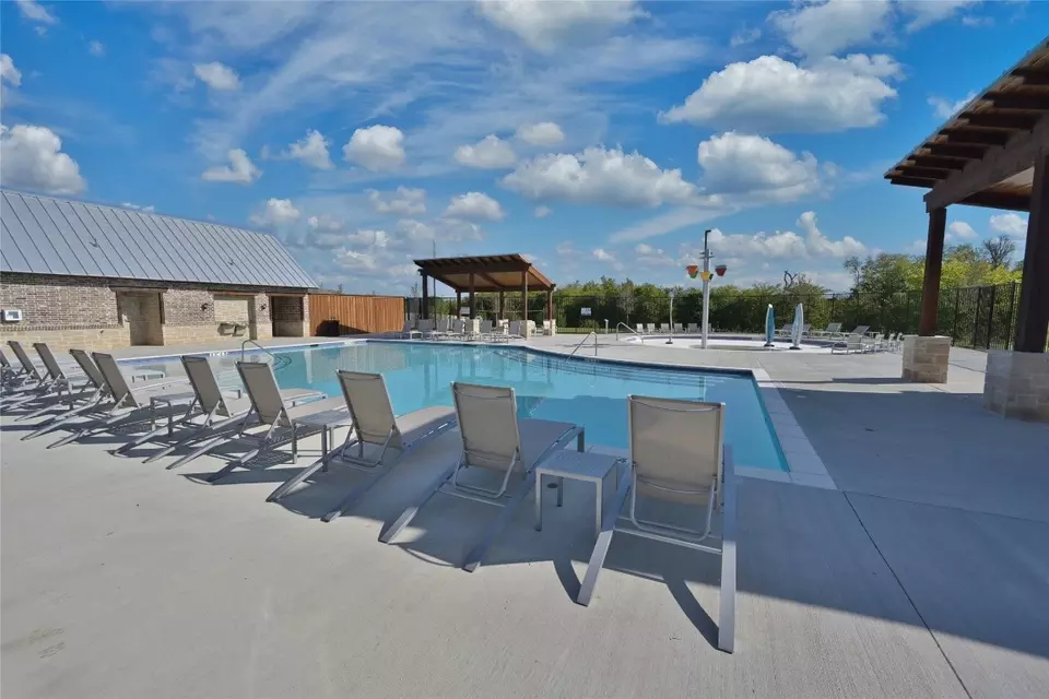 600 Prairie Clover Trl, Fort Worth, TX 76131 | 25 Photos - Movoto