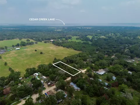 405 Village Ave, Seven Points, TX 75143 | 10 Photos - Movoto