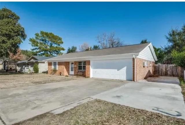 1916 Rindie St, Irving, TX 75060 | 22 Photos - Movoto