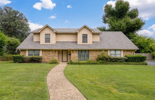 4110 New Copeland, Tyler, TX 75701 | 31 Photos - Movoto