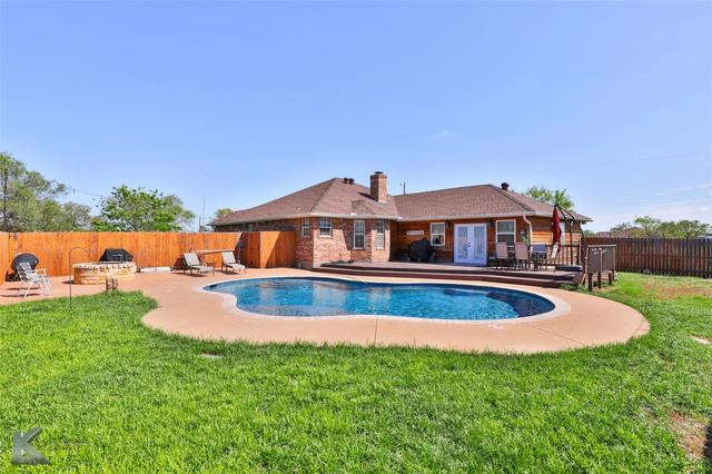 12261 County Road 438, Merkel, TX 79536 | 40 Photos - Movoto