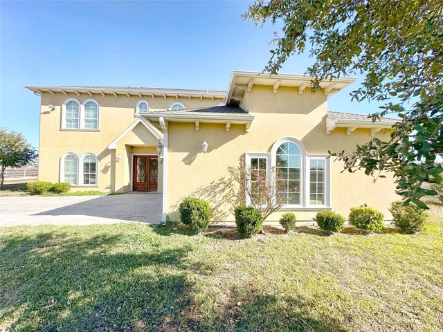 6984 Ensign Rd, Ennis, TX 75119 | MLS# 20813598 | 39 Photos - Movoto