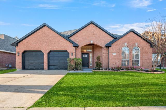 222 Jennifer Ln, Arlington, TX 76002 | 34 Photos - Movoto