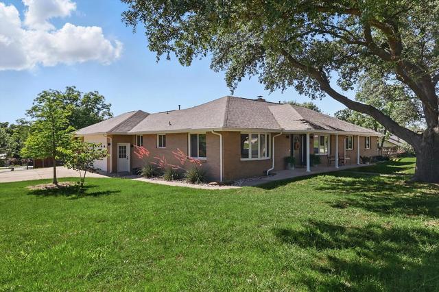 201 Stone Canyon Dr, Highland Village, TX 75077 | MLS# 20942154 | 34 ...