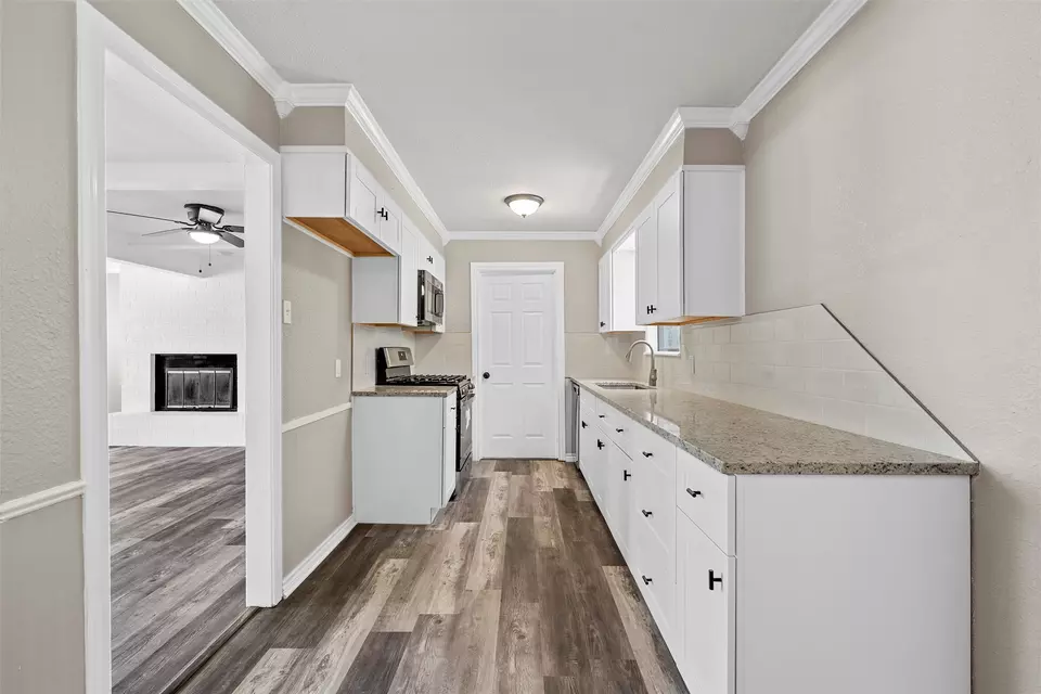 3412 Lisbon Dr, Waco, TX 76706 | MLS# 20945983 | 26 Photos - Movoto