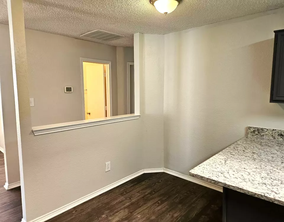 212 Colt Ln, Keller, TX 76248 | MLS# 20947005 | 7 Photos - Movoto