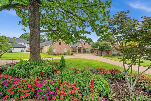 420 Bunker Dr, Tyler, TX 75703 | 40 Photos - Movoto