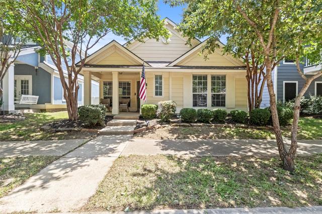 1732 Jasmine Trl, Savannah, TX 76227 | MLS# 20965843 | 25 Photos - Movoto