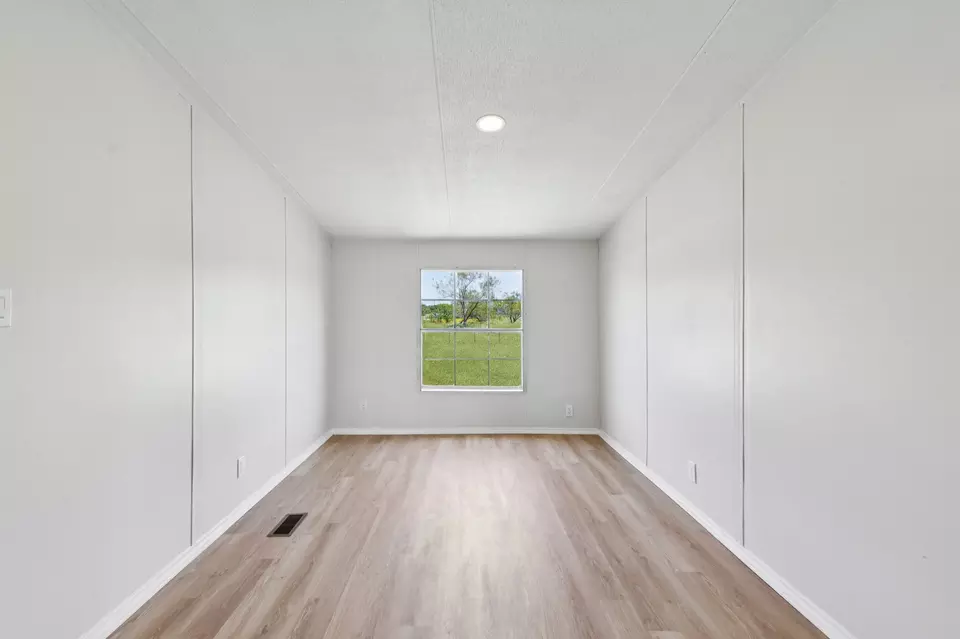 7112 Mitchell Dr, Terrell, TX 75160 | MLS# 21007686 | 28 Photos - Movoto