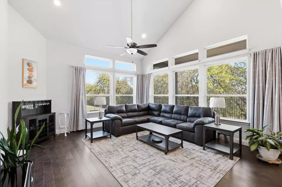 1988 Nottingham Pl, Allen, TX 75013 | MLS# 21110197 | 40 Photos - Movoto