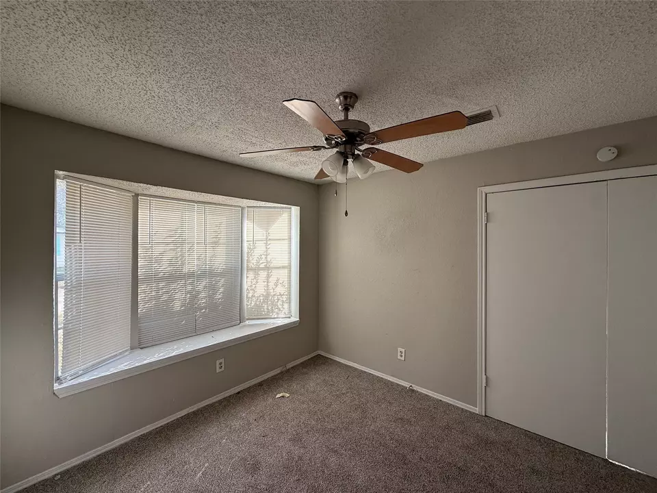 2286 Nantucket Village Cir, Dallas, TX 75227 | MLS# 21142644 | 18 ...