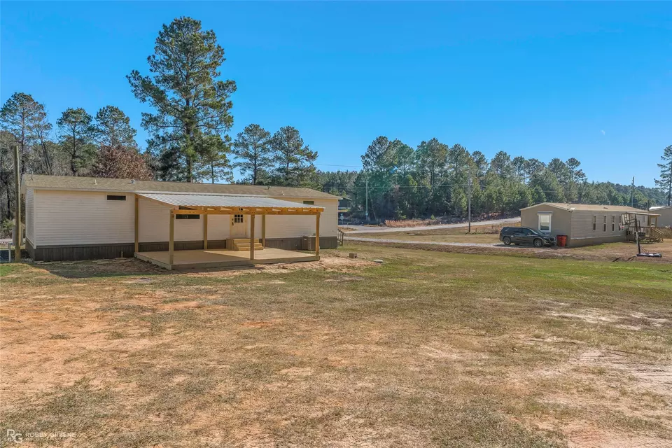 295 Cass Pvt Dr, Gloster, LA 71030 | MLS# 21144399 | 28 Photos - Movoto