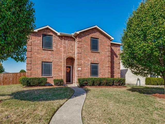 1035 Mayflowers Ln, Lancaster, TX 75134 | MLS# 21160442 | 25 Photos ...