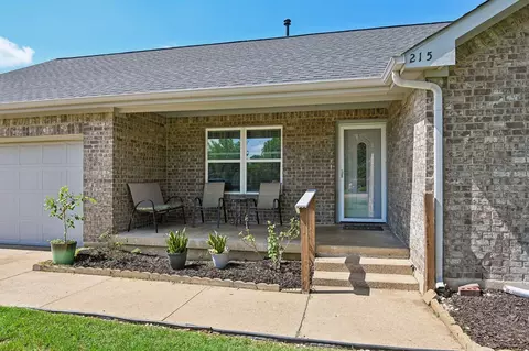 215 Tanco Ln, Duncanville, TX 75116 | MLS# 21278412 | 33 Photos - Movoto