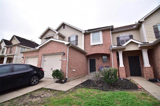 8114 Singing Sonnet Ln, Houston, TX 77072 | 30 Photos - Movoto