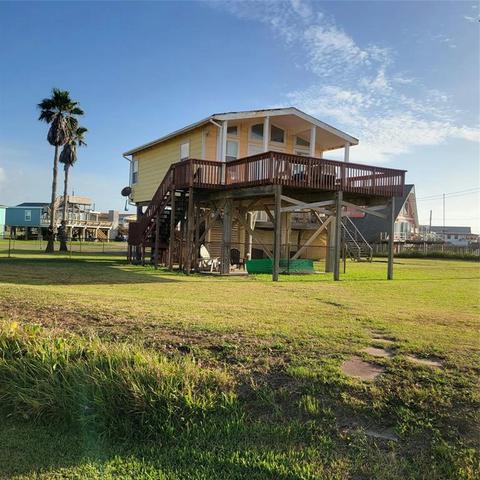 819 Sea Shell Dr, Surfside Beach, TX 77541 | 27 Photos - Movoto