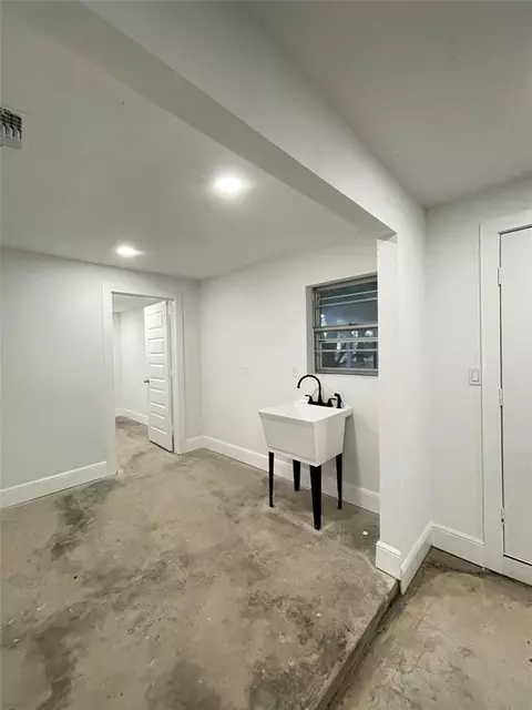 82 Nicole, Bay City, TX 77414 - Movoto