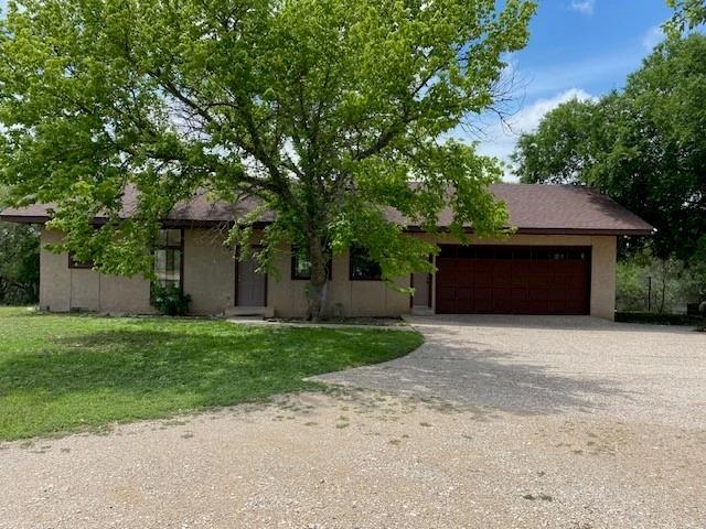 383 E Center Pt, Center Point, TX 78010 | 19 Photos | MLS #17718923 ...