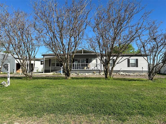 103 Elm St, Donie, TX 75838 | 30 Photos - Movoto
