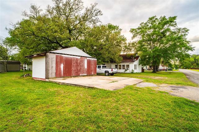 Silsbee, TX Single Family Homes For Sale - Movoto