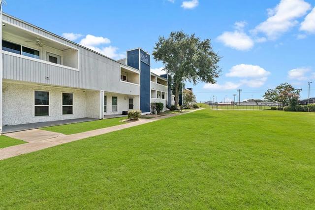 1139 Country Place Dr, Houston, TX 77079 | 28 Photos - Movoto