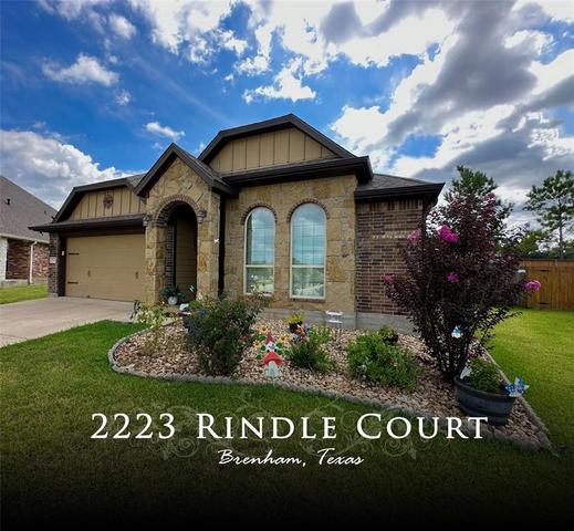 2223 Rindle Ct, Brenham, TX 77833 | 34 Photos - Movoto