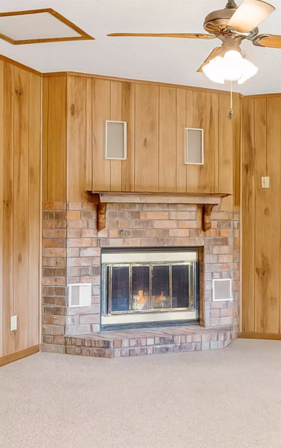 278 E 2nd St, Groveton, TX 75845 | MLS# 34836054 | 13 Photos - Movoto