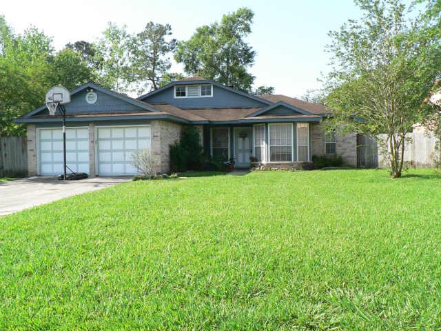 9810 Cassowary Dr, Conroe, TX 77385 - Movoto