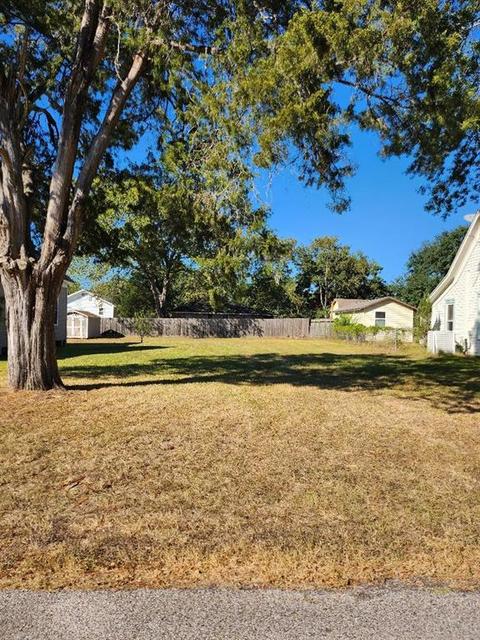 188 Waller TX Homes for Sale & Real Estate - Movoto