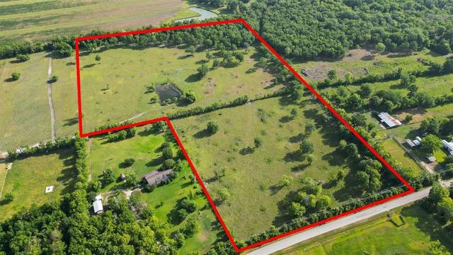 21050 Crosby Eastgate Rd, Crosby, TX 77532 | 16 Photos - Movoto