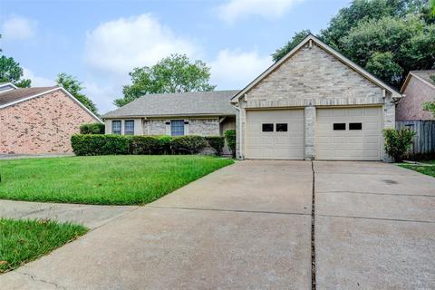 10206 Crescent Moon Dr, Houston, TX 77064 - Movoto
