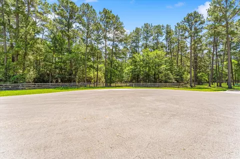 28613 Beth Marie, Magnolia, TX 77355 | MLS# 48339241 | 17 Photos - Movoto