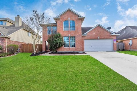 1122 Gulfton Dr, Pearland, TX 77581 | 18 Photos | MLS #10298867 - Movoto