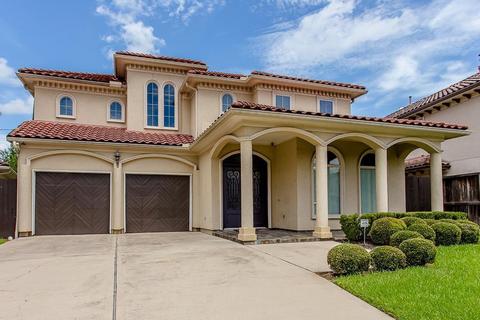 5438 Lampasas St, Houston, TX 77056 | 34 Photos | MLS #48851057 - Movoto