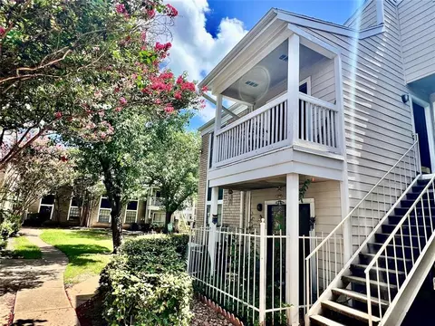 12660 Ashford Point Dr #302, Houston, TX 77082 | 17 Photos - Movoto