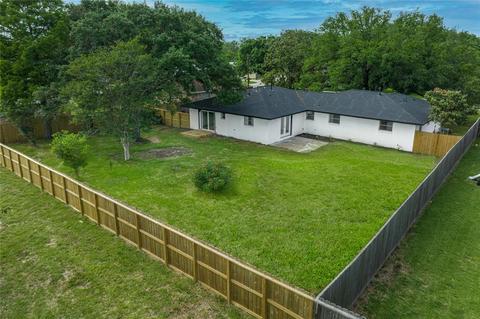 808 Avenue N, South Houston, TX 77587 | 32 Photos | MLS #54251417 - Movoto