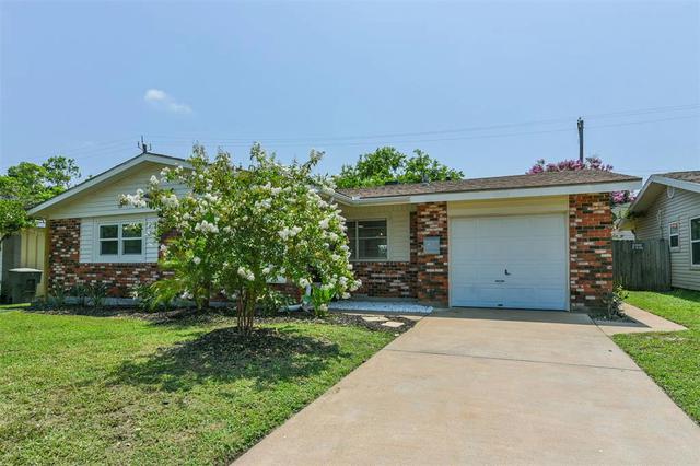 5 Lyncrest Manor Galveston Homes For Sale & Lyncrest Manor, Galveston ...