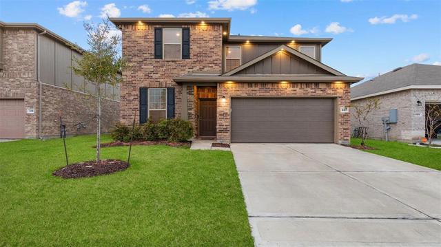 321 Lippizan Dr, Alvin, TX 77511 | MLS# 58710048 | 27 Photos - Movoto