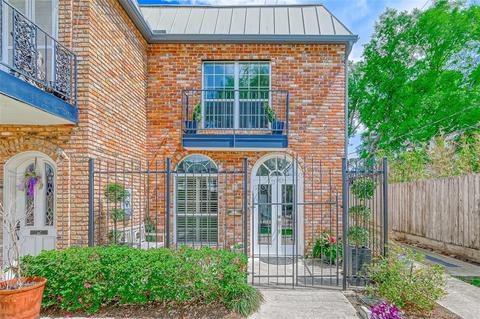 7921 Woodway Dr, Houston, TX 77063 | 31 Photos | MLS #59472503 - Movoto